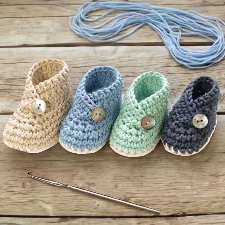 Classic Button Booties – MON CROCHET